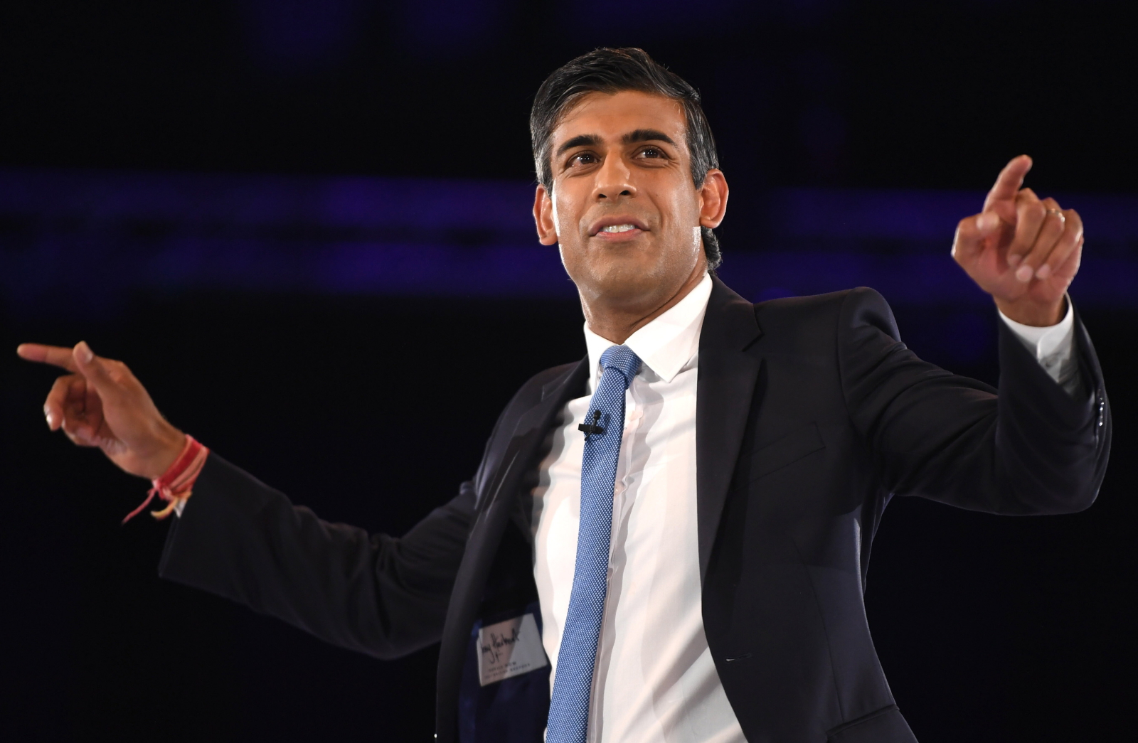 Wielka Brytania. Rishi Sunak – sternik gospodarki w czasie pandemii ...