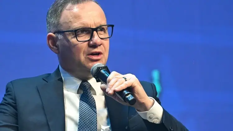 Andrzej Duda liderem sondażu w Krakowie. Kandydaci KO daleko w tyle